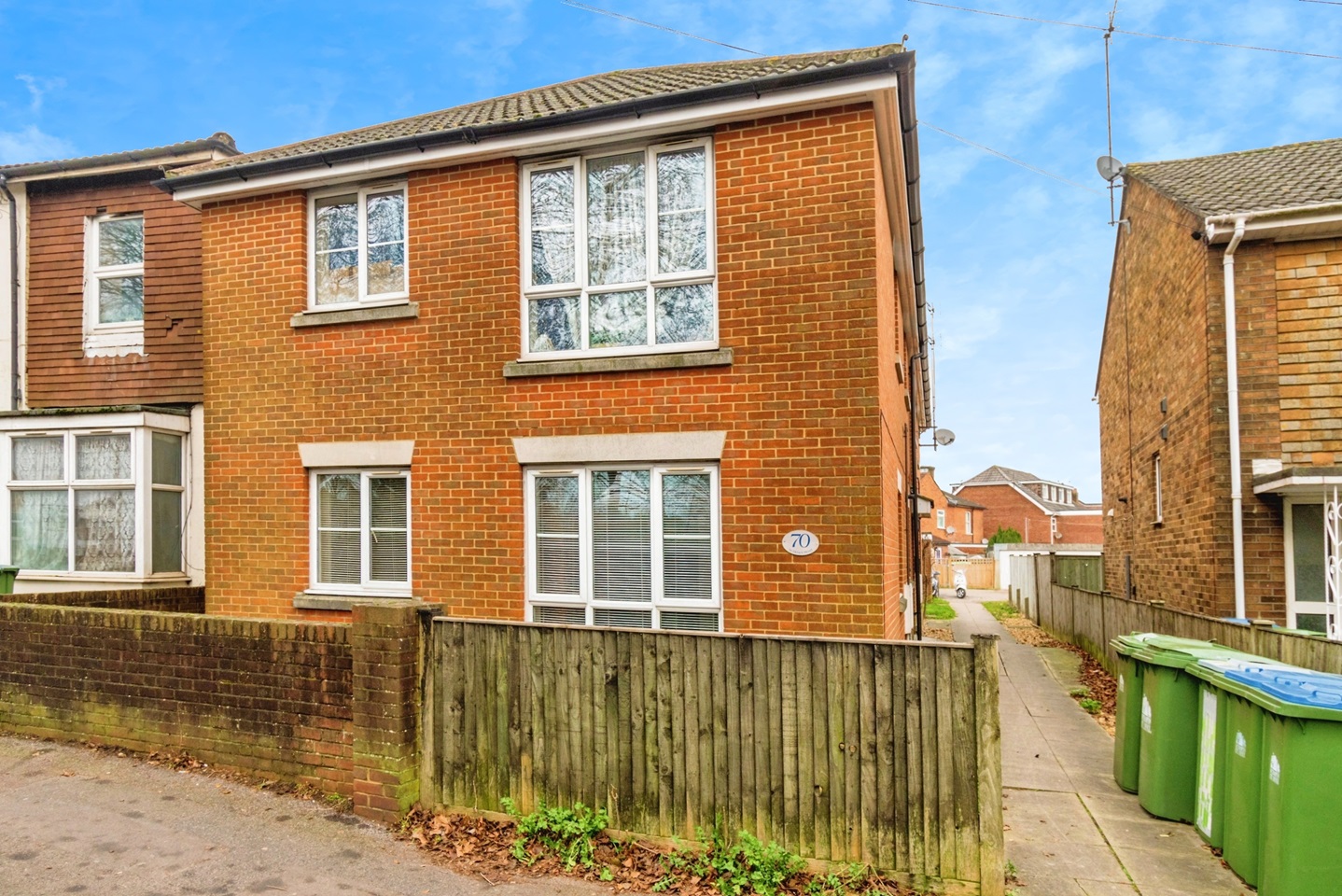 Southampton - 1 Bed Flat, St. Denys Road, SO17 - To Rent Now for £850.00 p/m