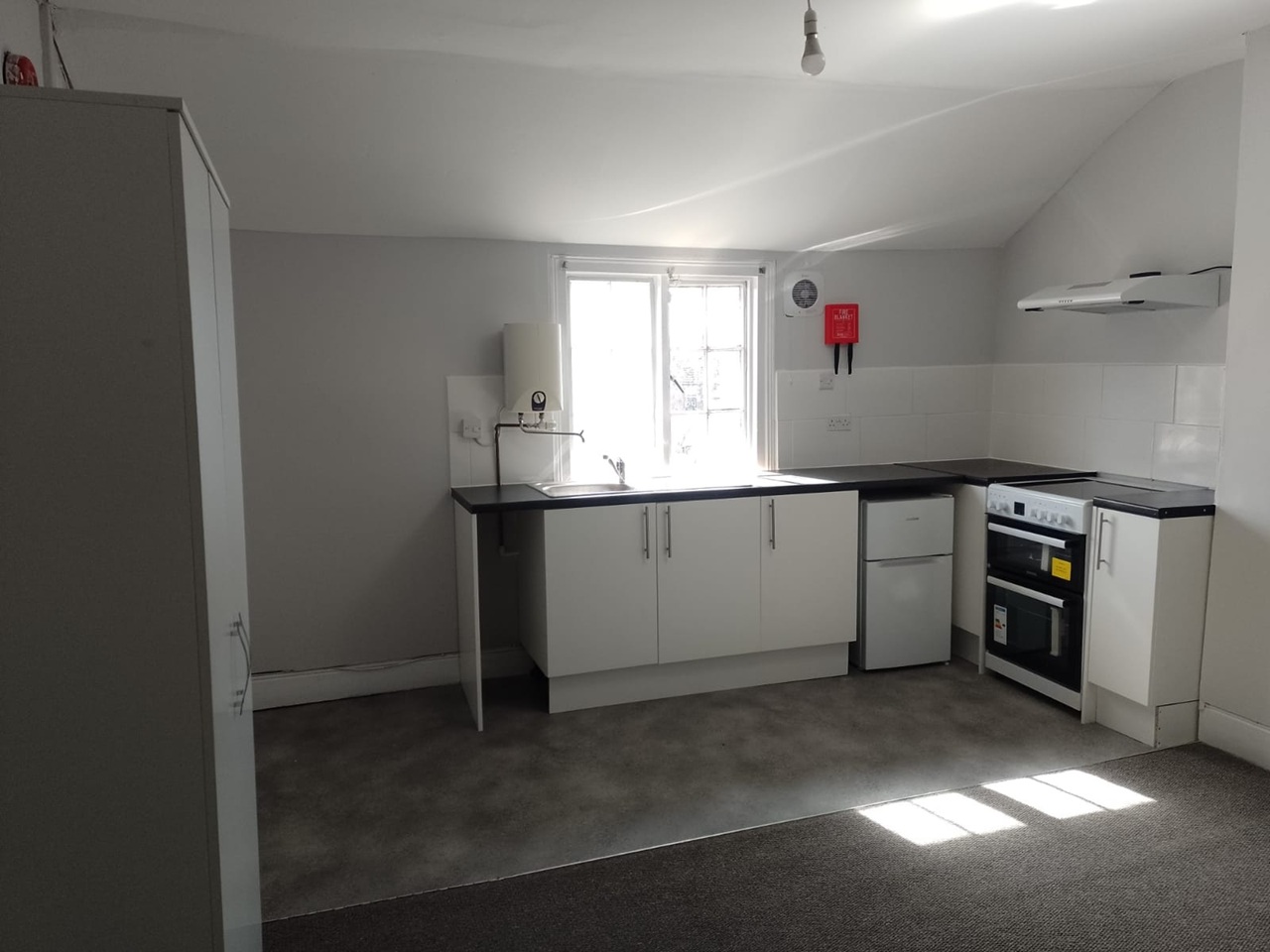 Northampton - Room in a Shared House, Colwyn Road, NN1 - To Rent Now for £650.00 p/m