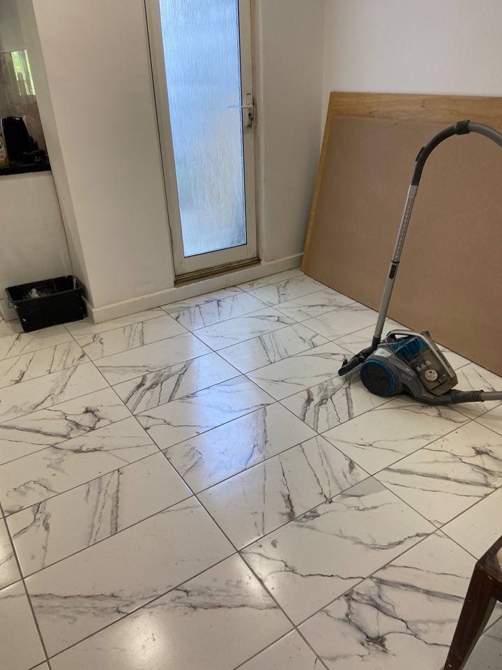 Gillingham - 4 Bed Terraced House, Gardiner Street, ME7 - To Rent Now for £2,000.00 p/m