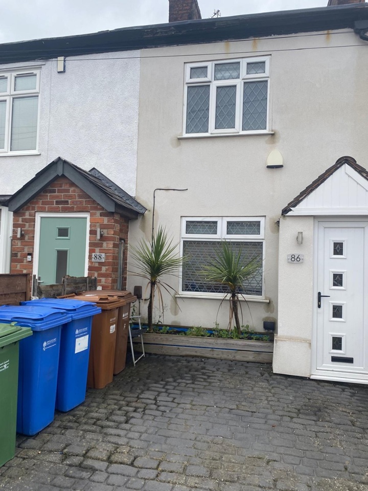 Stockport - Room in a Shared House, Broad Stone Hall Rd South, SK5 - To Rent Now for £600.00 p/m