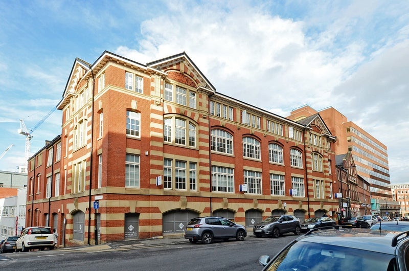 Sheffield - 6 Bed Flat, Bells Square, S1 - To Rent Now for £559.00 p/m