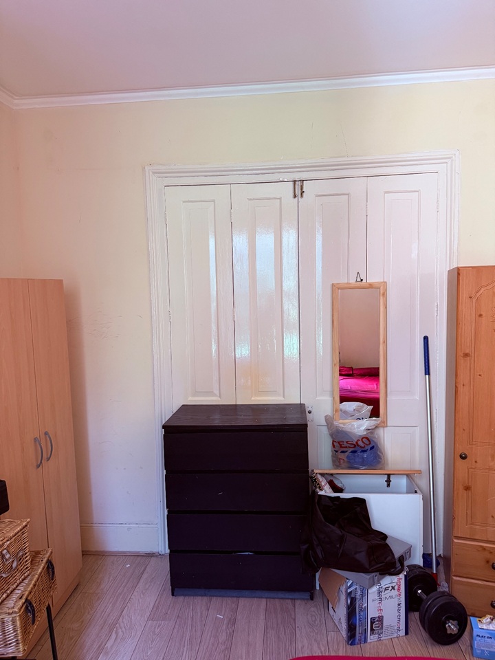 London - Room in a Shared House, Chobham Road, E15 - To Rent Now for £ ...