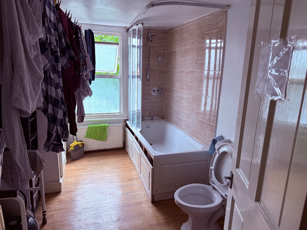 London - Room in a Shared House, Chobham Road, E15 - To Rent Now for £ ...