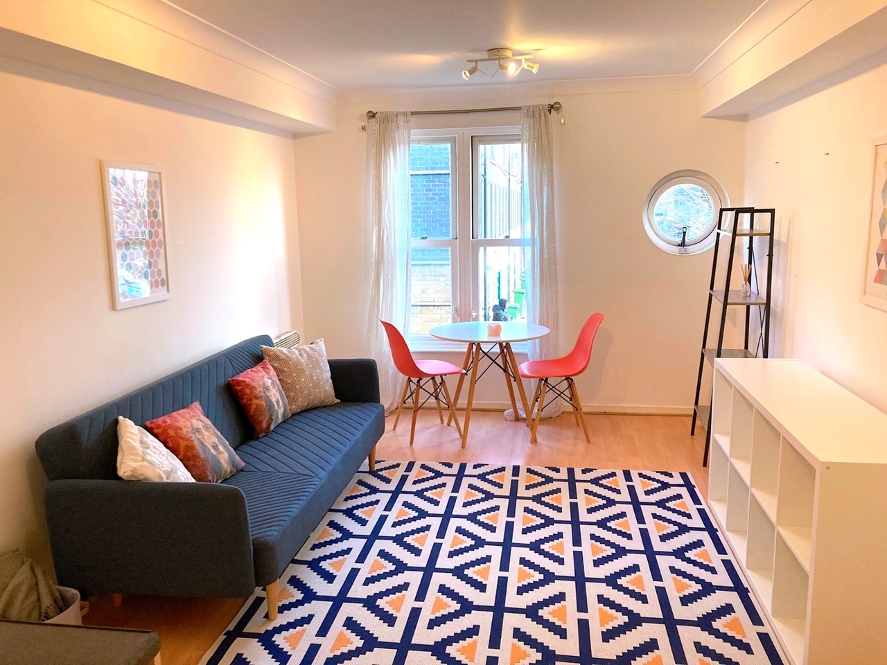 London - 1 Bed Flat, Leabank Square, E9 - To Rent Now for £1,700.00 p/m
