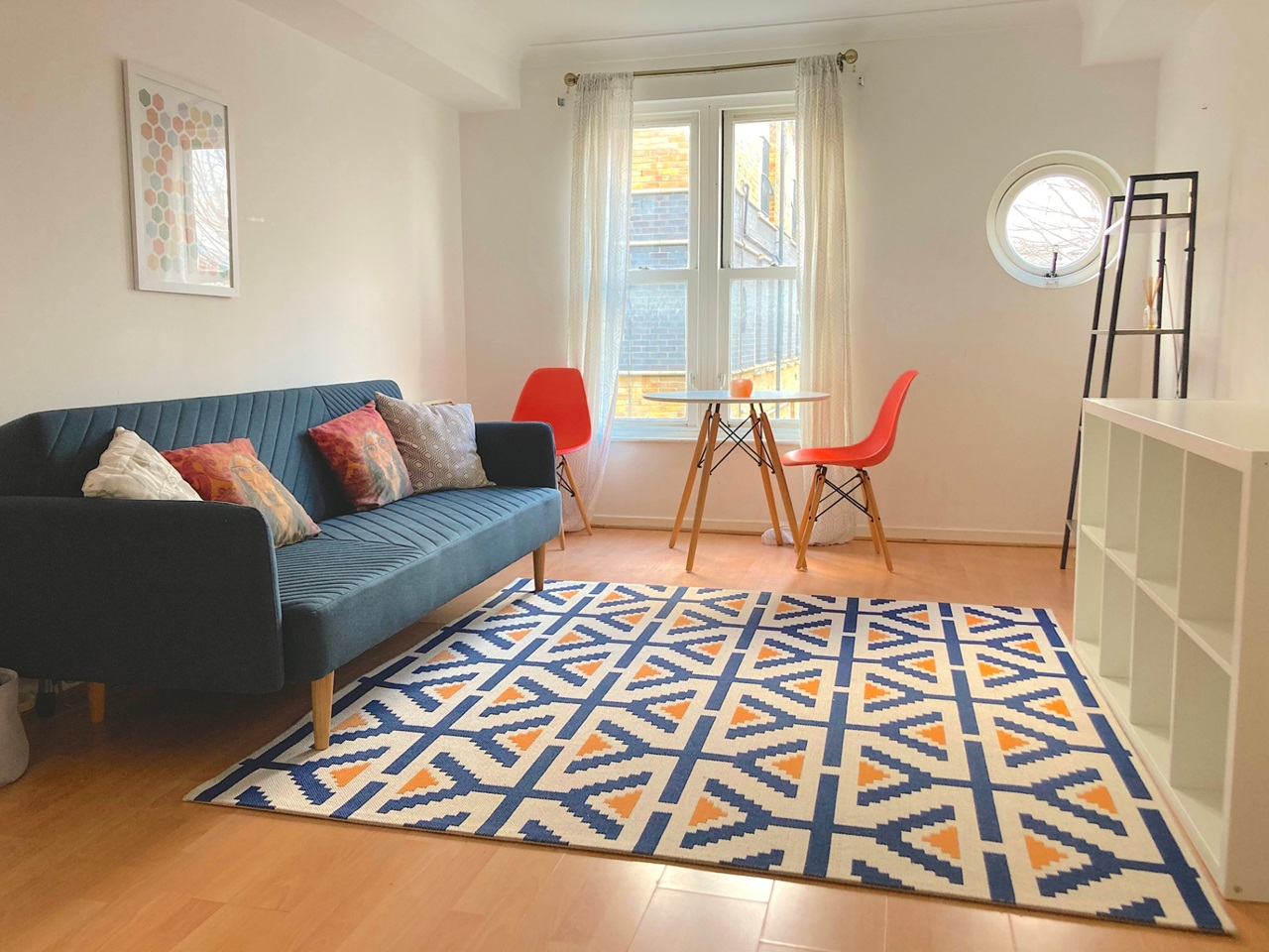 London - 1 Bed Flat, Leabank Square, E9 - To Rent Now for £1,700.00 p/m