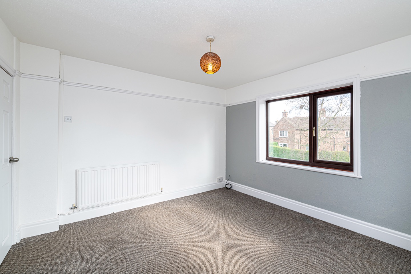 Chester - 2 Bed Flat, Stocks Avenue, CH3 - To Rent Now for £950.00 p/m