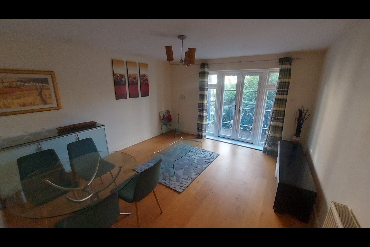 London - 2 Bed Flat, Victory Place, E14 - To Rent Now for £2,400.00 p/m