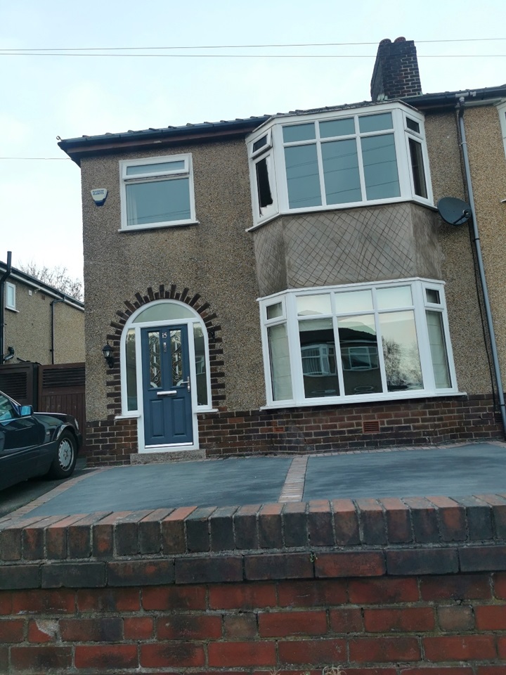 Blackburn - 3 Bed Semi-Detached House, Feniscliffe Drive, BB2 - To Rent Now for £1,000.00 p/m