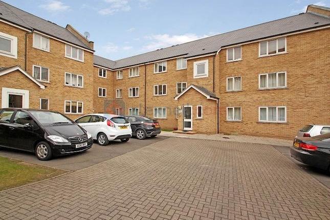 London - 2 Bed Flat, Langbourne Place, E14 - To Rent Now for £1,950.00 p/m