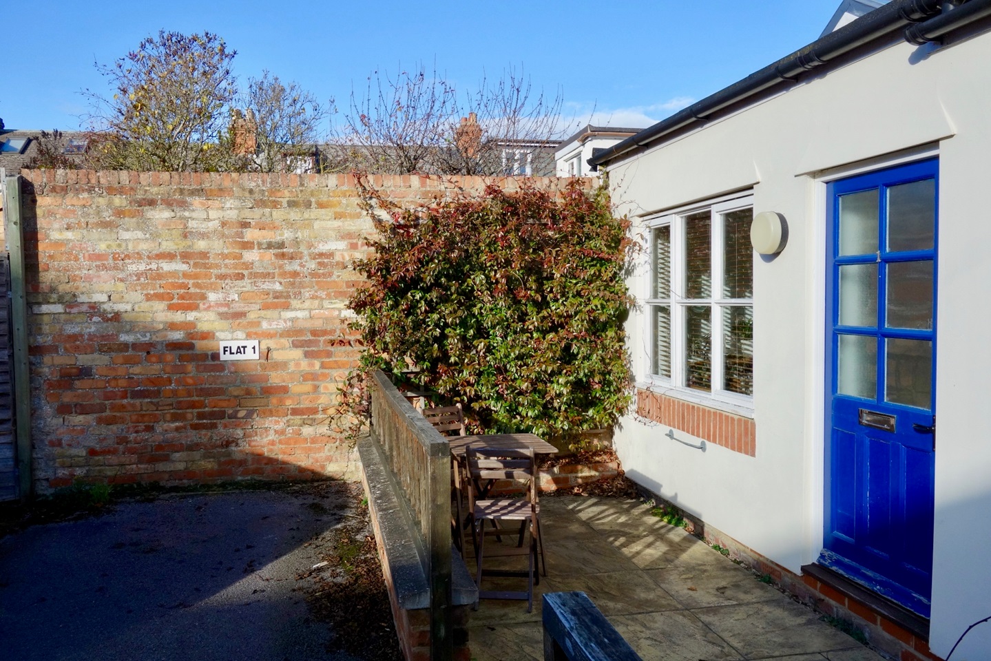Oxford - 1 Bed Flat, Catherine Street, OX4 - To Rent Now for £1,450.00 p/m