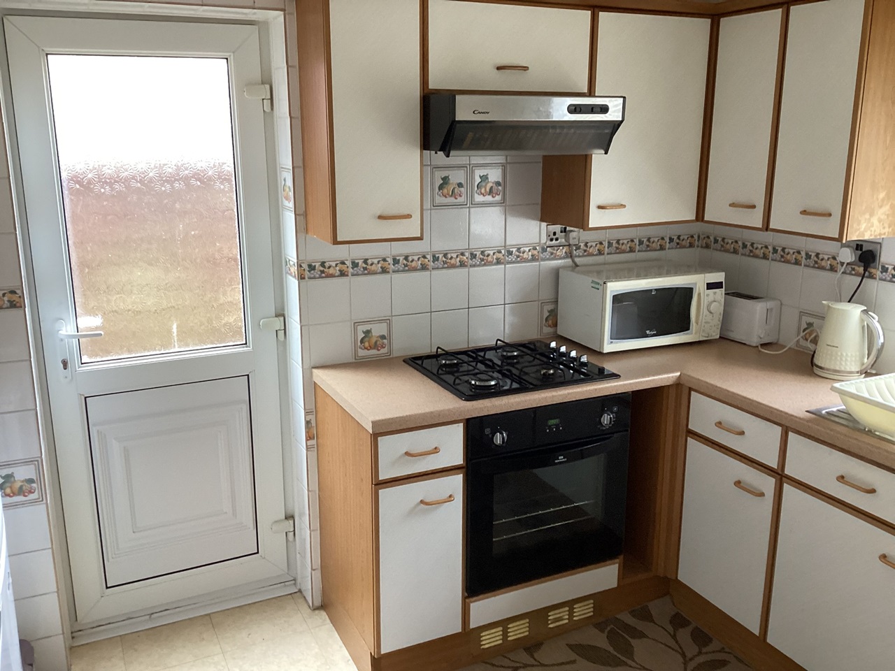 Slip End, Luton - 3 Bed Semi-Detached House, St. Andrews Close, LU1 ...