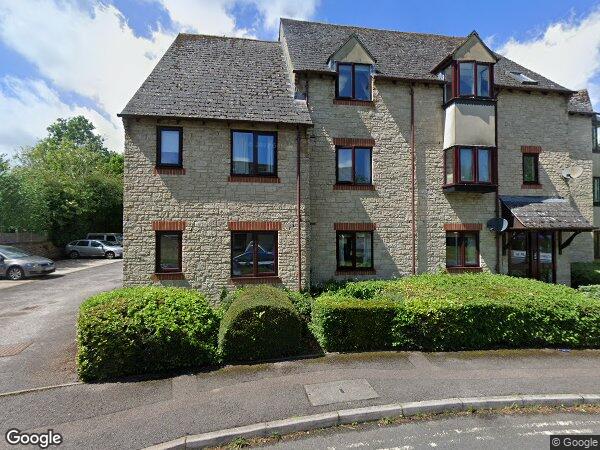 Witney - 2 Bed Flat, Evenlode Court, OX28 - To Rent Now for £1,165.00 p/m