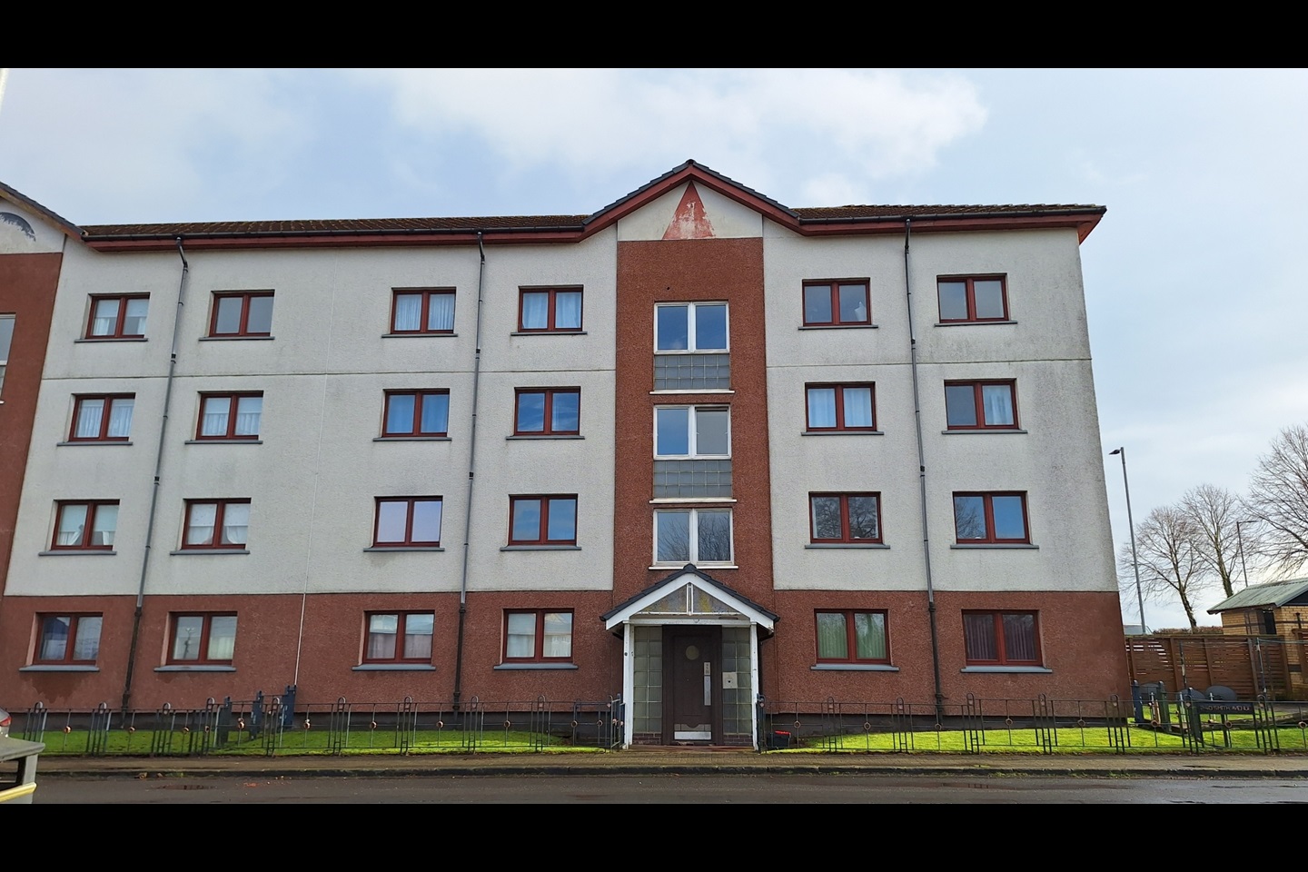 Wishaw - 2 Bed Flat, Smith Avenue, ML2 - To Rent Now for £675.00 p/m