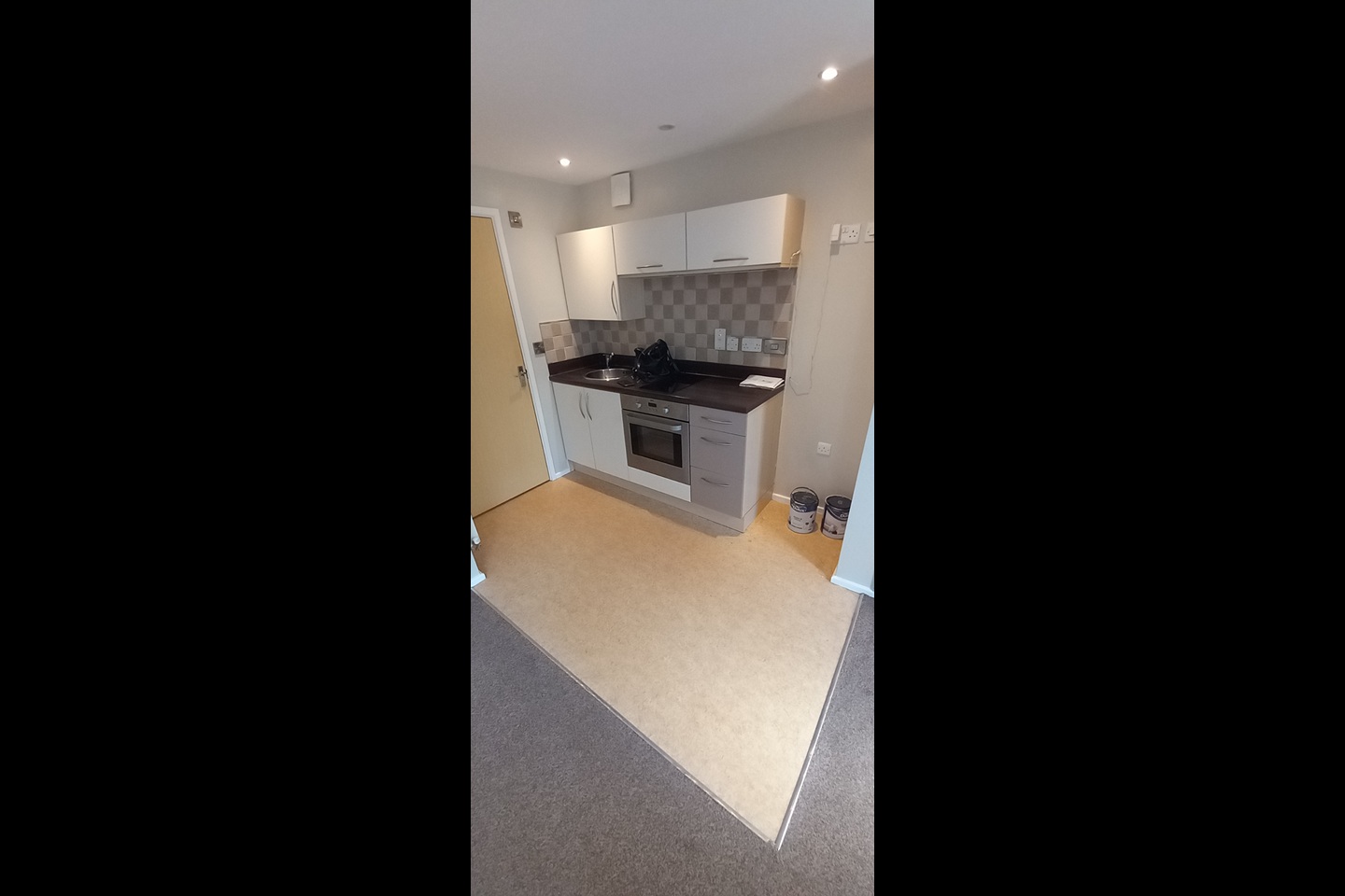 North Cornelly, Bridgend - 1 Bed Flat, Mill Meadow, CF33 - To Rent Now ...