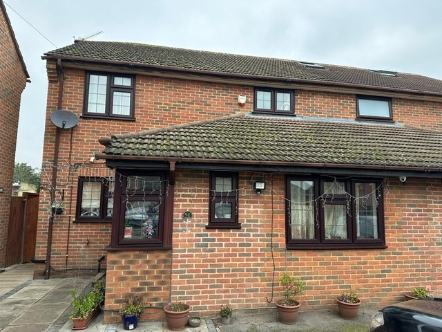 Slough - 4 Bed Semi-Detached House, Broad Oak, SL2 - To Rent Now for £ ...