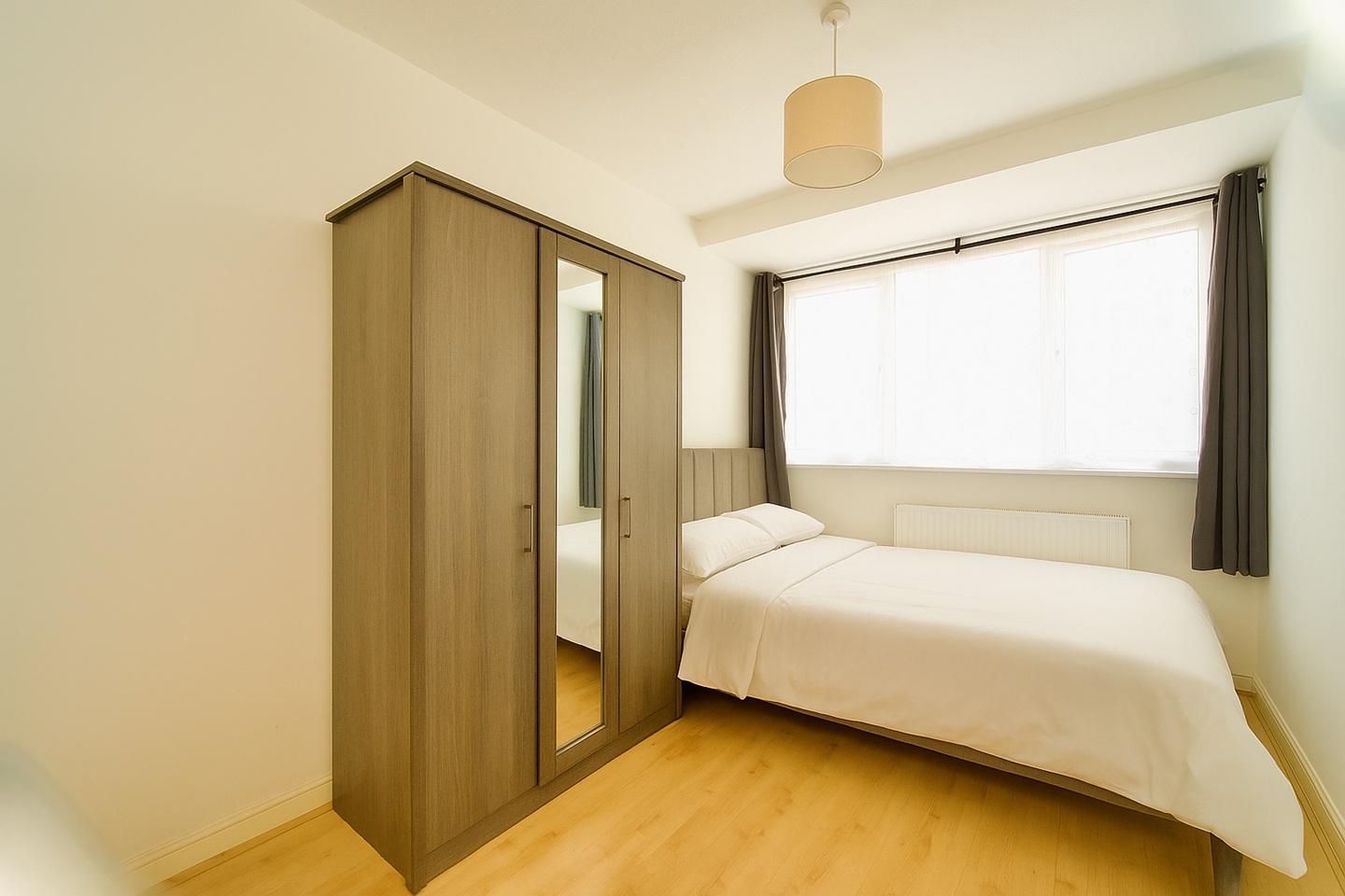 London - 2 Bed Maisonette, James Anderson Court, E2 - To Rent Now for £ ...