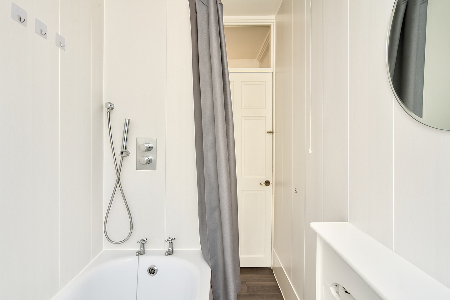 London - 2 Bed Maisonette, James Anderson Court, E2 - To Rent Now for £ ...