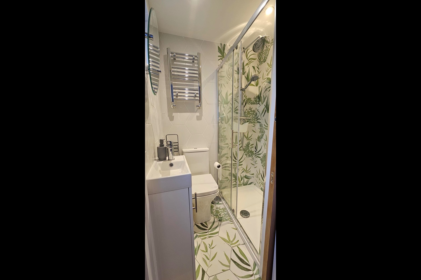 Cambridge - Studio Flat, Ditton Walk, CB5 - To Rent Now for £1,195.00 p/m