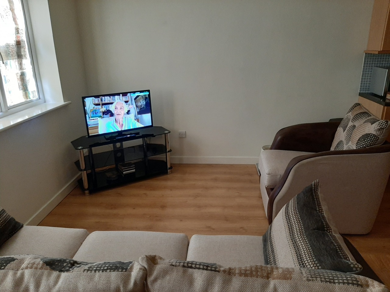 Hull - 2 Bed Flat, Regis House, HU4 - To Rent Now for £575.00 p/m