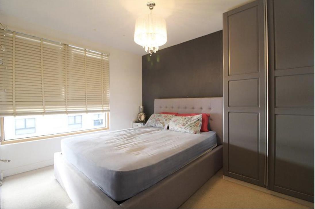 Reading - 2 Bed Flat, Honister, RG1 - To Rent Now for £1,750.00 p/m