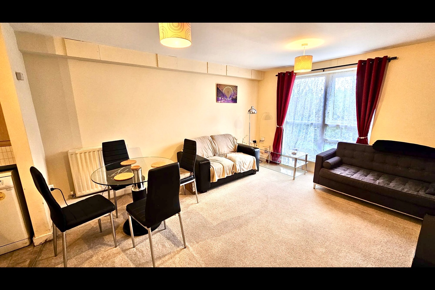 Manchester - 2 Bed Flat, Ashton Old Road, M11 - To Rent Now for £1,290. ...