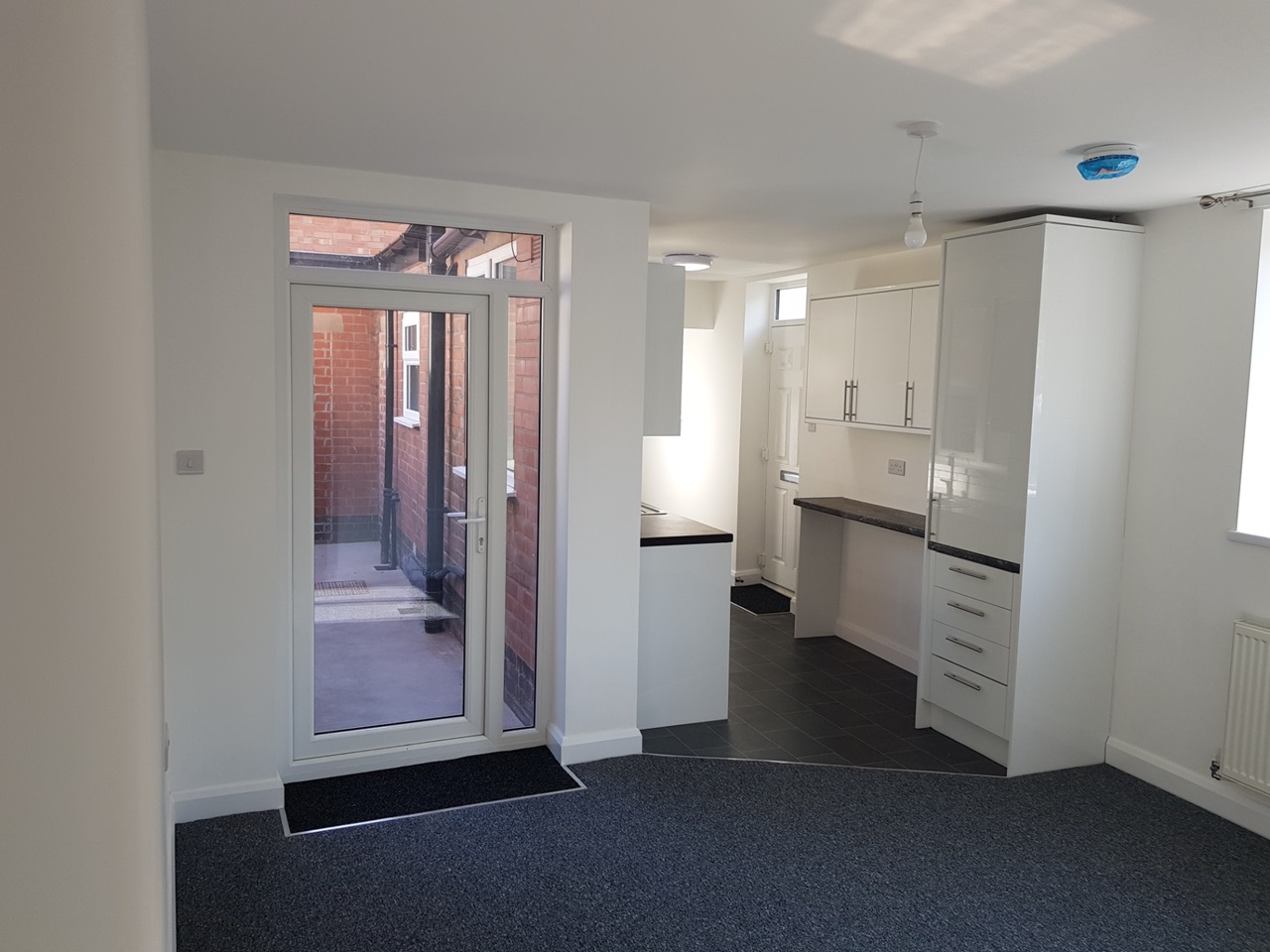 Leicester - 2 Bed Flat, Montague Road, LE2 - To Rent Now for £995.00 p/m