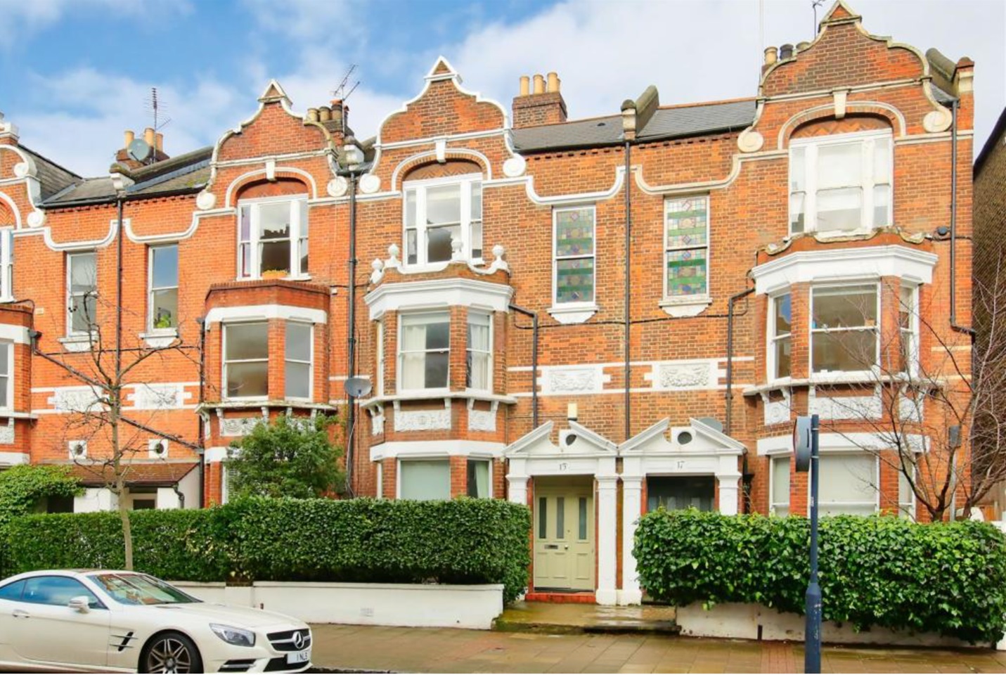 London - 2 Bed Flat, Prince Of Wales Drive, SW11 - To Rent Now for £ ...