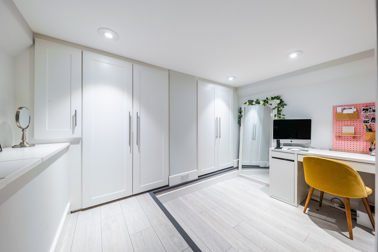 London - 2 Bed Flat, Du Cane Court, SW17 - To Rent Now for £2,000.00 p/m