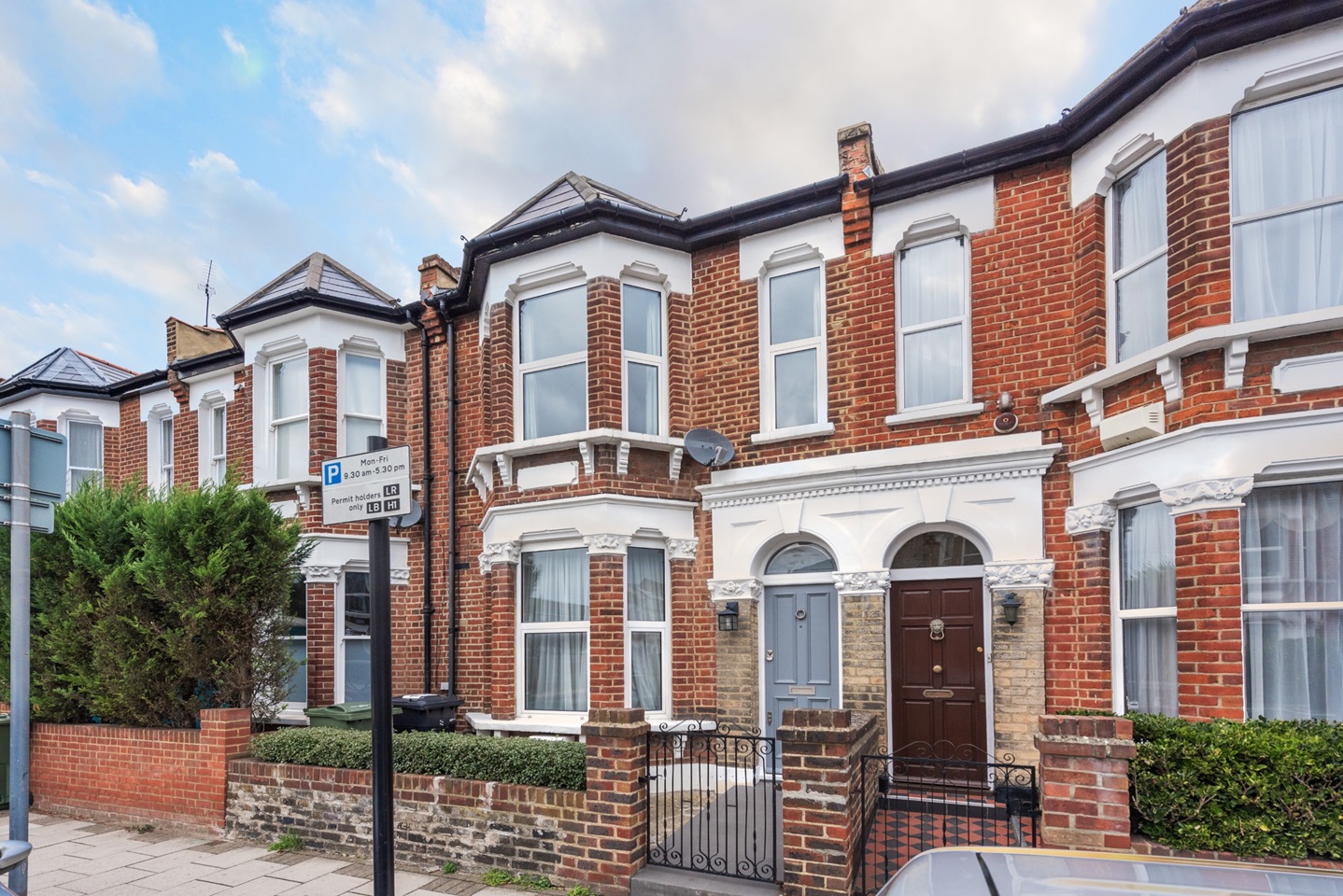 London - 4 Bed Terraced House, Hazelbourne Road, SW12 - To Rent Now for ...