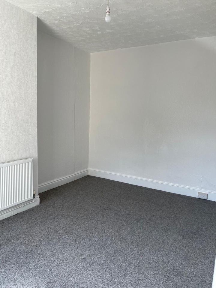 Worsley, Manchester - 1 Bed Flat, High Street, M28 - To Rent Now for £ ...
