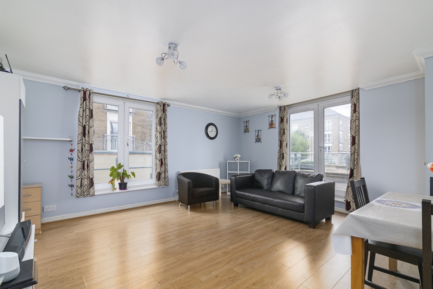 London - 2 Bed Flat, Millenium Drive, E14 - To Rent Now for £2,100.00 p/m