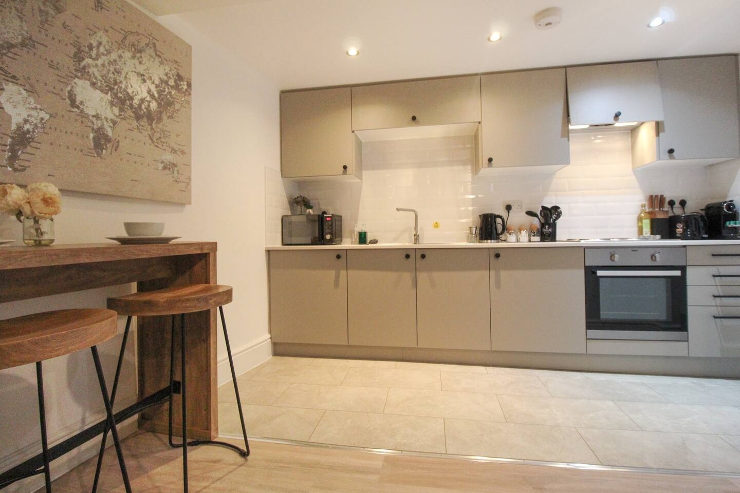 Nottingham - 1 Bed Flat, Market Street, NG1 - To Rent Now for £1,200.00 p/m