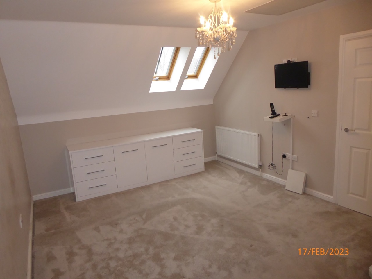 Macclesfield - 3 Bed End Terrace, Victoria Road, SK10 - To Rent Now for ...