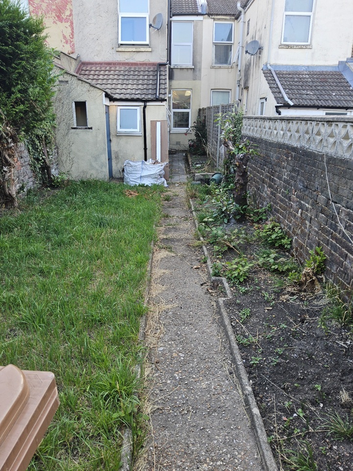 Portsmouth - 3 Bed Terraced House, Havant Road, PO2 - To Rent Now for £1,450.00 p/m