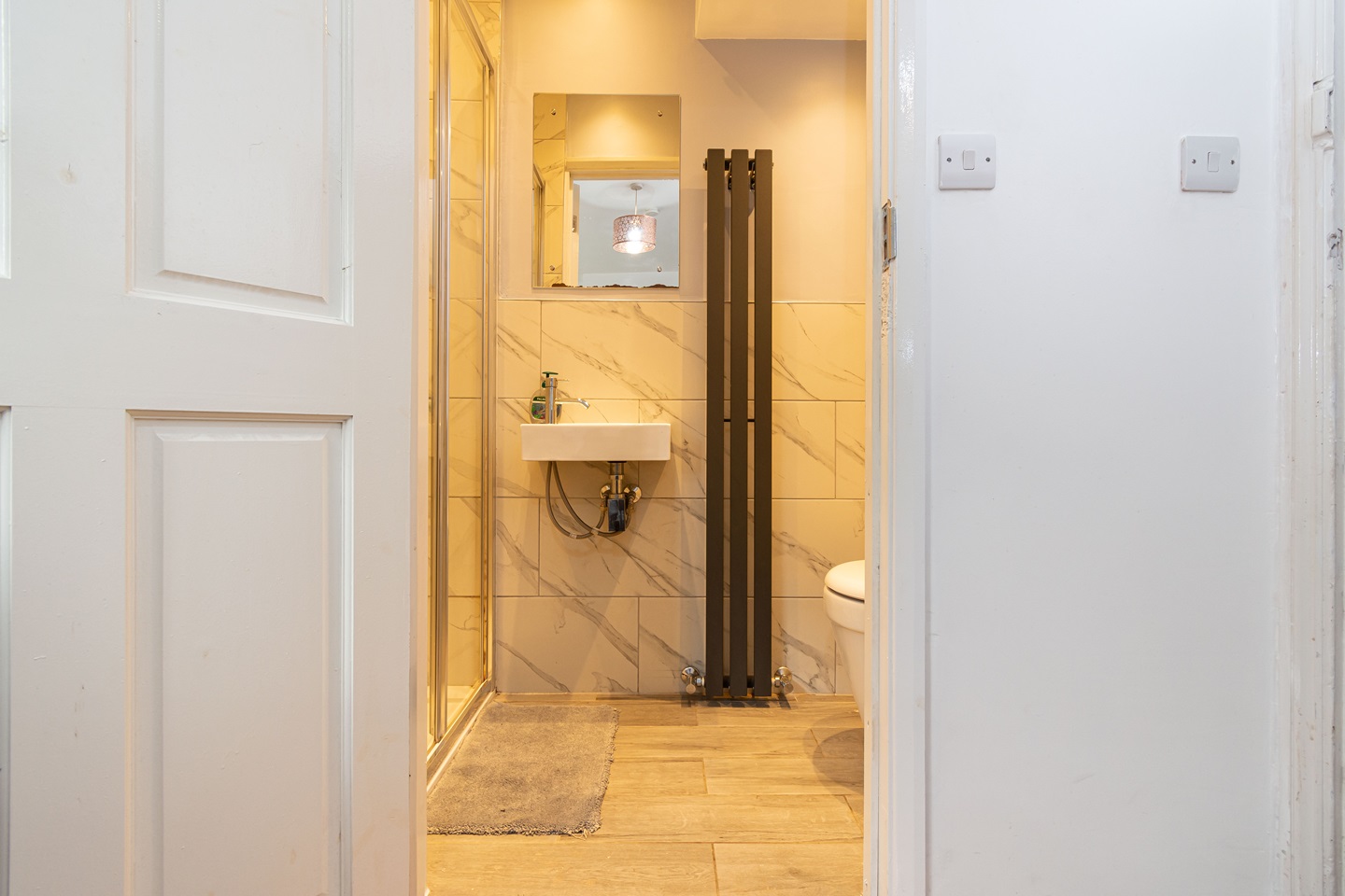 London - 4 Bed Terraced House, High Street Colliers Wood, SW19 - To ...