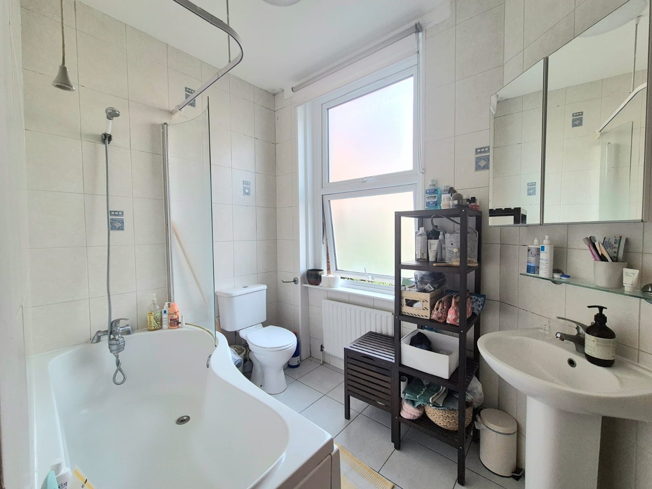 London - 1 Bed Flat, Astey Row, N1 - To Rent Now for £2,000.00 p/m