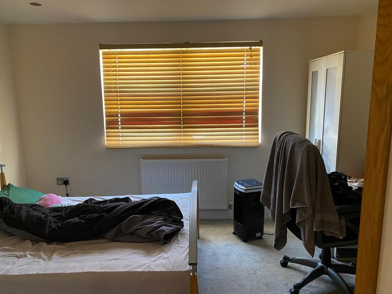 Egham - 1 Bed Semi-Detached House, Rusham Road, TW20 - To Rent Now for ...