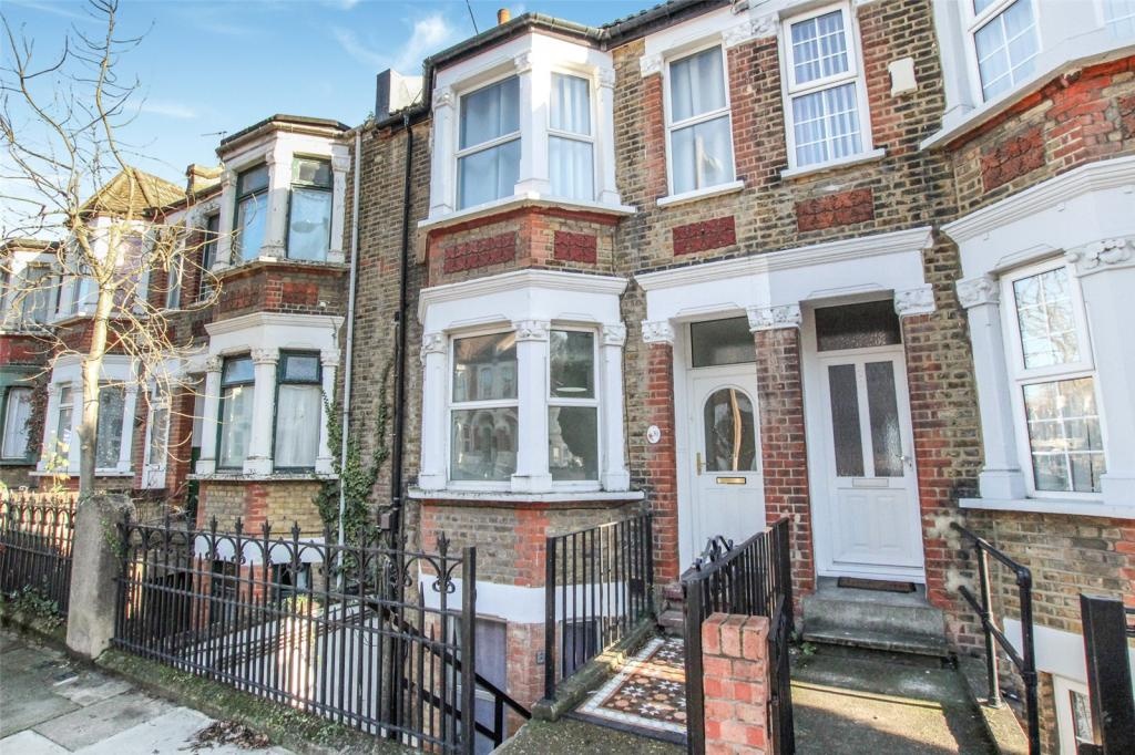 London - 1 Bed Flat, Wickham Lane, SE2 - To Rent Now for £1,400.00 p/m
