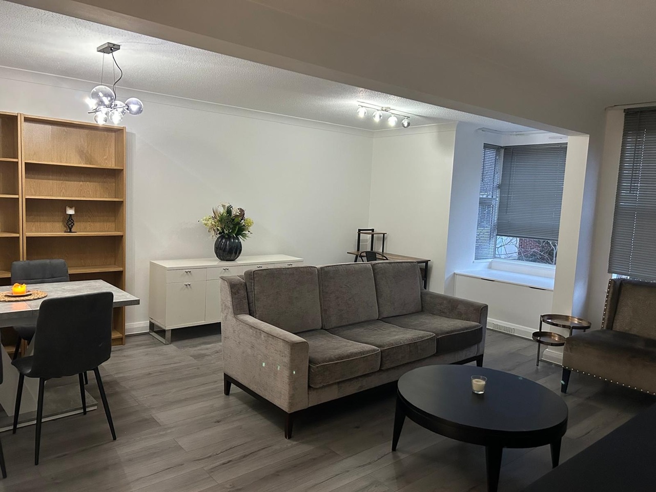 London - 2 Bed Flat, Peregrine House, SW11 - To Rent Now for £2,750.00 p/m