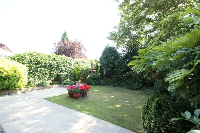 Manchester - 3 Bed Terraced House, Dorchester Drive, M23 - To Rent Now ...