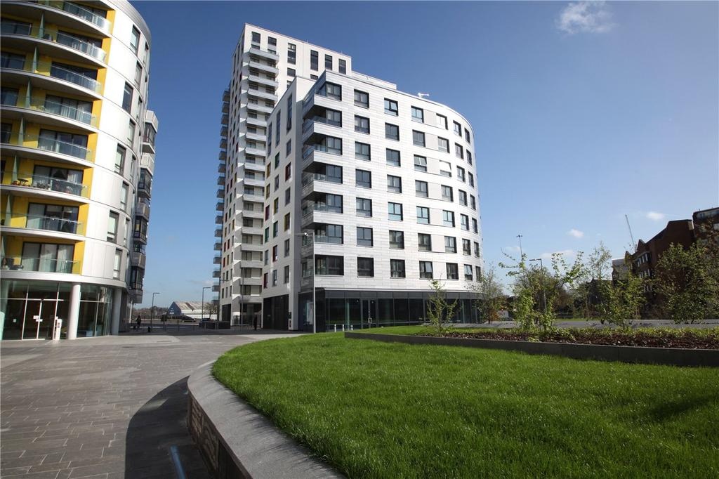 Reading - 2 Bed Flat, Honister, RG1 - To Rent Now for £1,850.00 p/m