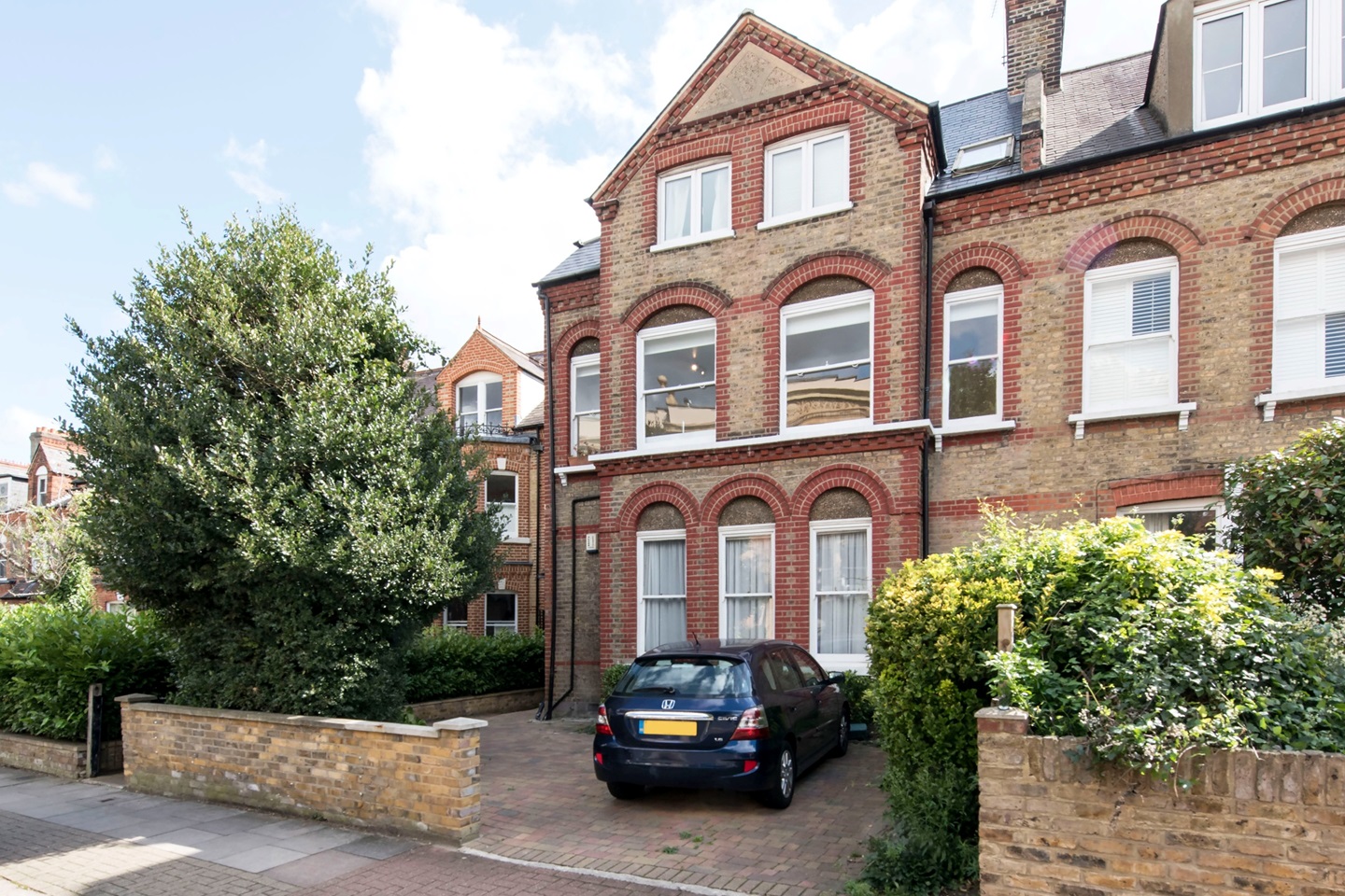 London - 2 Bed Flat, Erpingham Road, SW15 - To Rent Now for £2,500.00 p/m