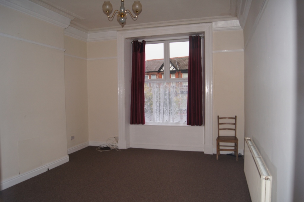 Oxton - 2 Bed Flat, Grange Mount, CH43 - To Rent Now for £825.00 p/m