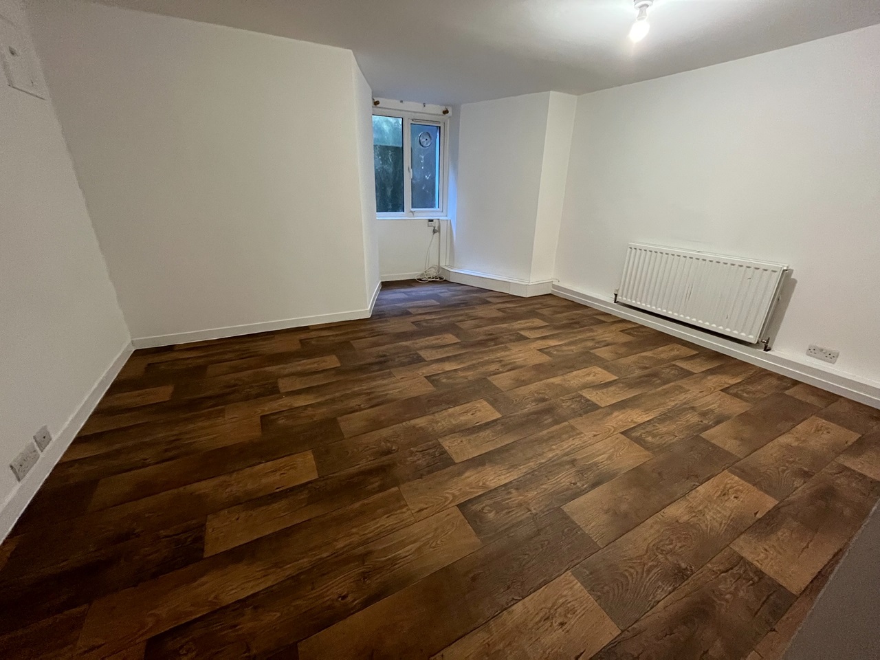 Plymouth - 1 Bed Flat, Stuart Road, PL1 - To Rent Now for £750.00 p/m