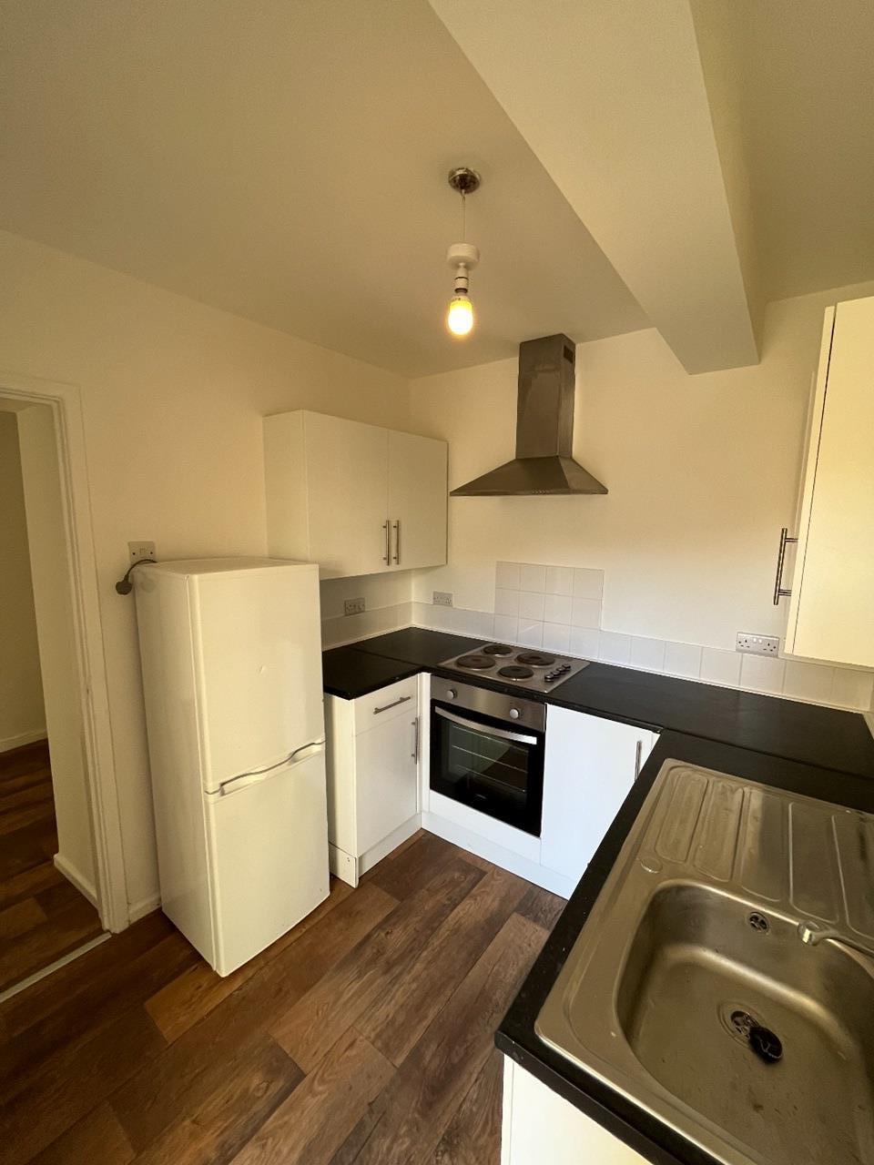 Plymouth - 1 Bed Flat, Stuart Road, PL1 - To Rent Now for £750.00 p/m
