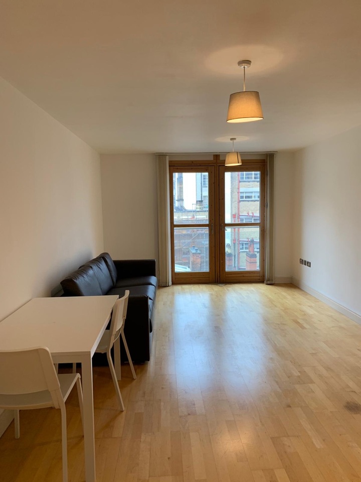 Birmingham - 1 Bed Flat, Temple House, B2 - To Rent Now for £850.00 p/m