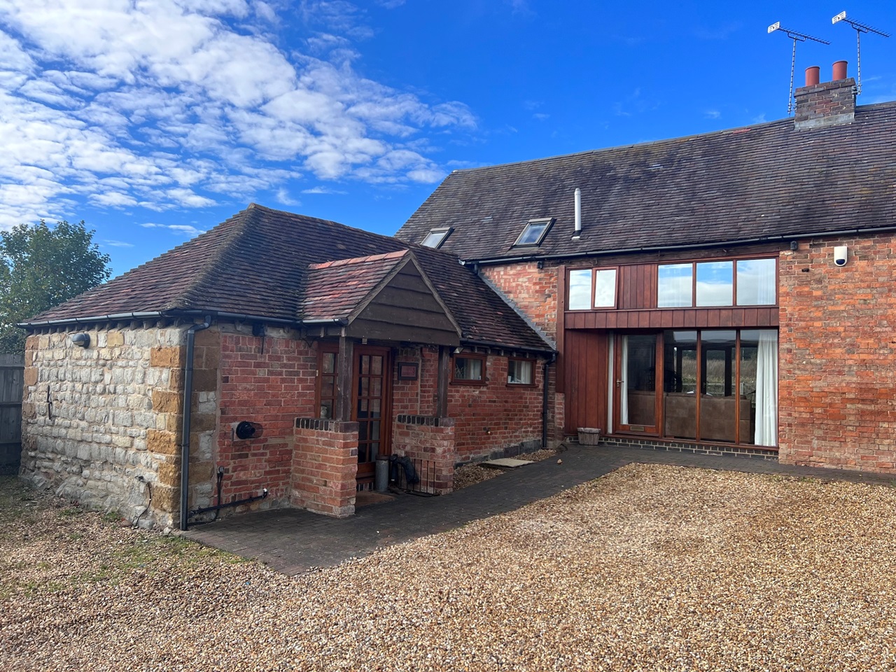 Gaydon, Warwick - 3 Bed End Terrace, Manor Farm Court, CV35 - To Rent ...