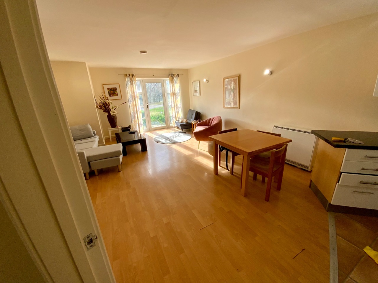 Reading - 2 Bed Flat, Kennet Walk, RG1 - To Rent Now for £1,595.00 p/m