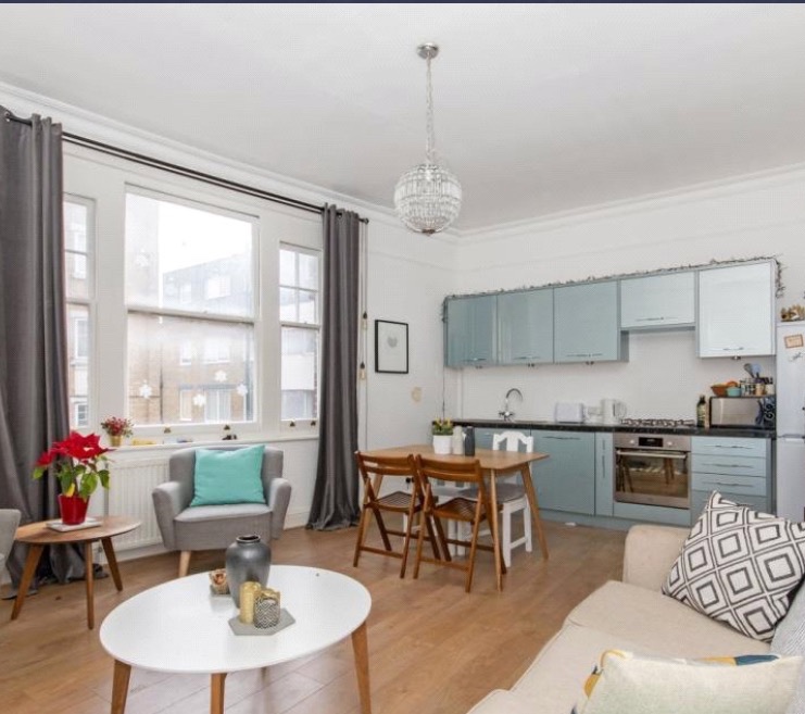 London - 2 Bed Flat, Knights Hill, SE27 - To Rent Now for £1,850.00 p/m