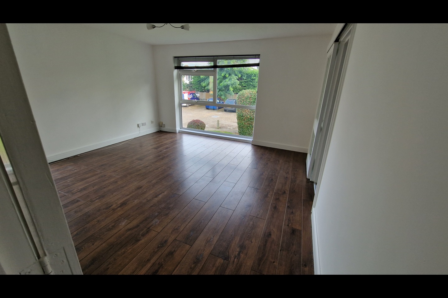 Sutton - 2 Bed Flat, Juniper Court, SM2 - To Rent Now for £1,650.00 p/m